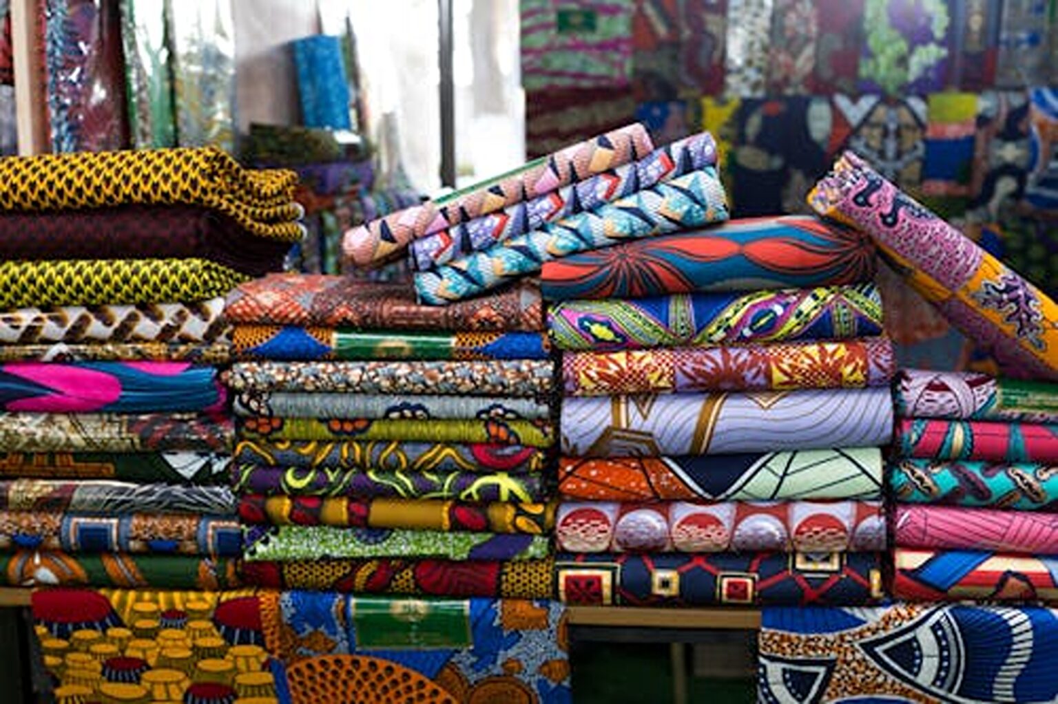 Top Nigerian Souvenirs to Take Home: Unique Gifts & Cultural Keepsakes ...
